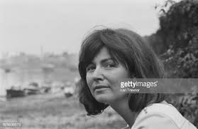 Lectura. «Las sillitas rojas». Edna O’Brien | Los cuadernos de Vieco